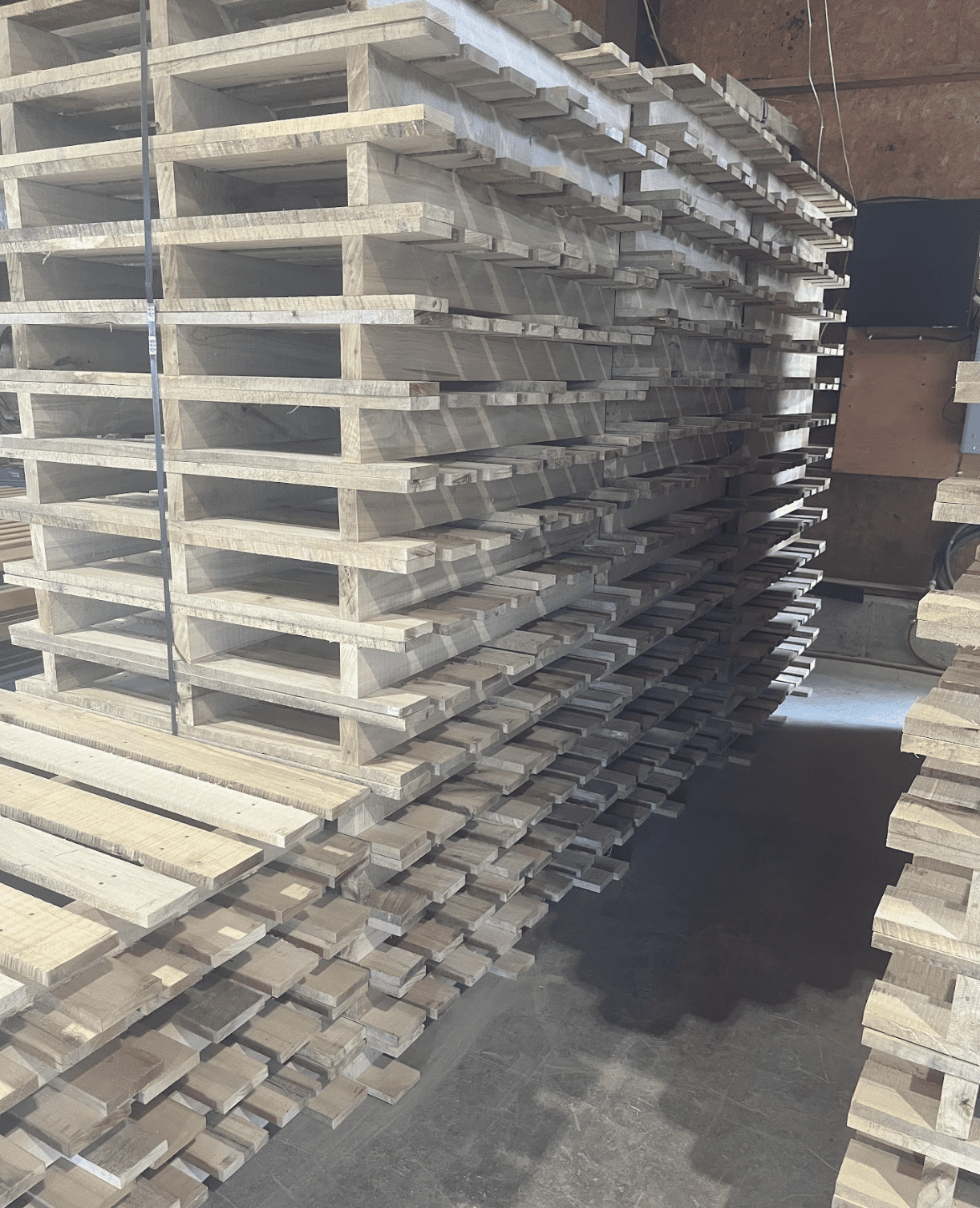 Ontario Pallets & Crates | Southwestern Ontario